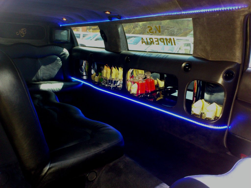 Mercedes S-class Limo Super Stretch BK